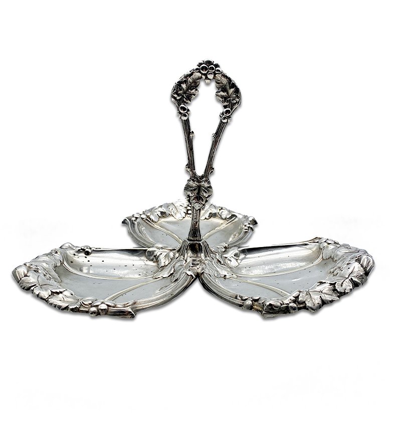 Vintage Silver Plated Trefoil Fruit Display Stand With Carrying Handle ...