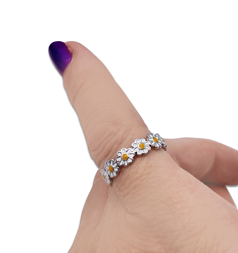 Dainty Sterling Silver Adjustable Daisy Ring – Wearenotashop