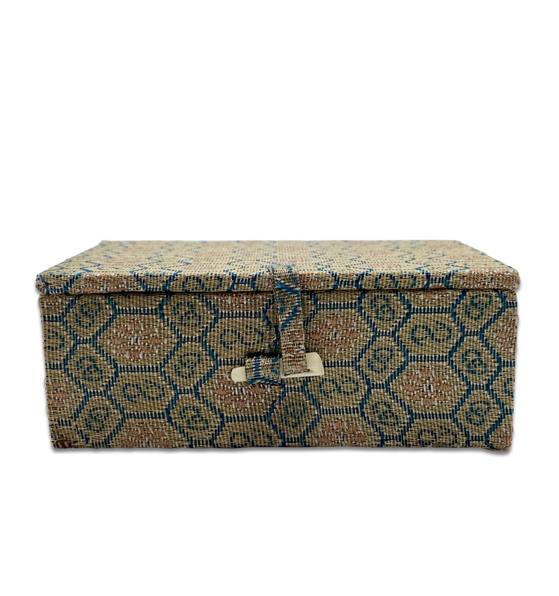 Brocade Covered Gift Box With Satin Lining – Wearenotashop